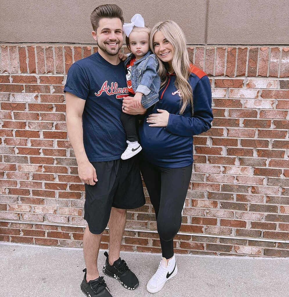 CAF mom’s pregnant🤰🏻! #19 - Create a Family - Nameberry