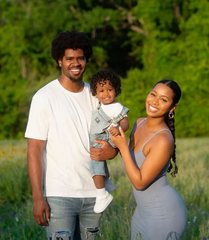 Family Photos CAF x Randomly Generated Names 33 - Create a Family ...