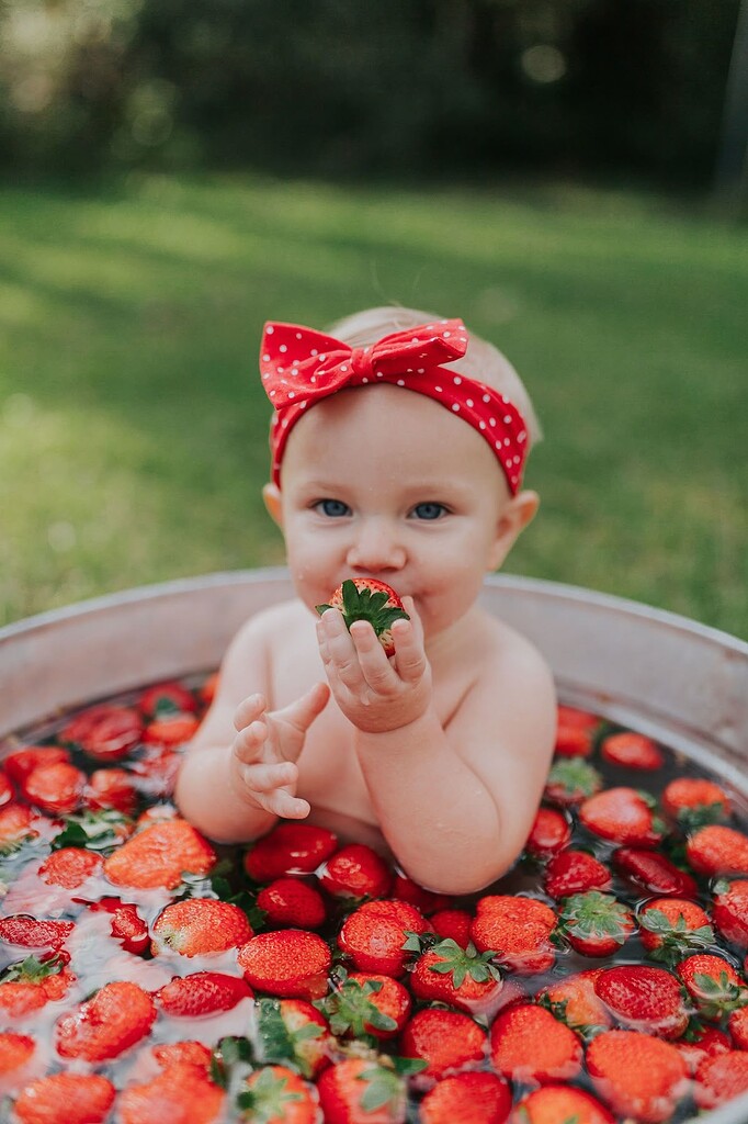 Name the Baby Girls: Berry First Birthday Edition - Create a Family ...